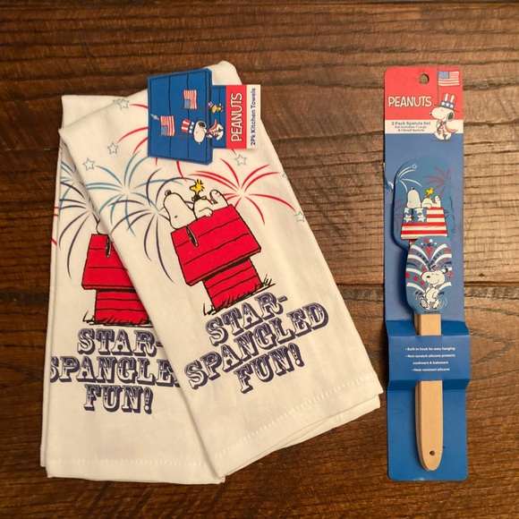 Peanuts | Kitchen | Patriotic Snoopy Kitchen Towels Patriotic Snoopy ...